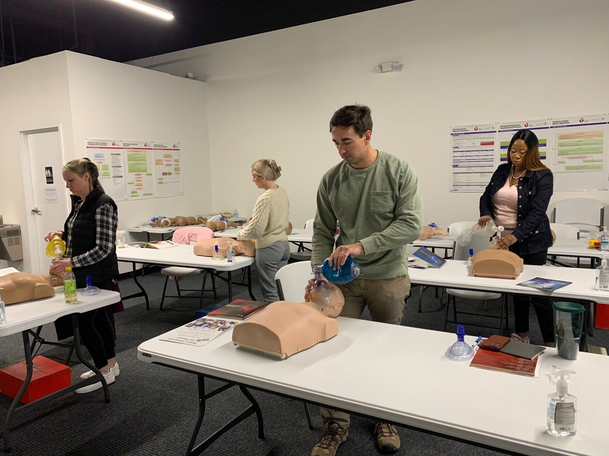 What Are the 7 Steps of CPR? - CPR Jacksonville